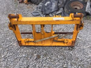 JCB Q-Fit Headstock - Products - Gribben Tractors