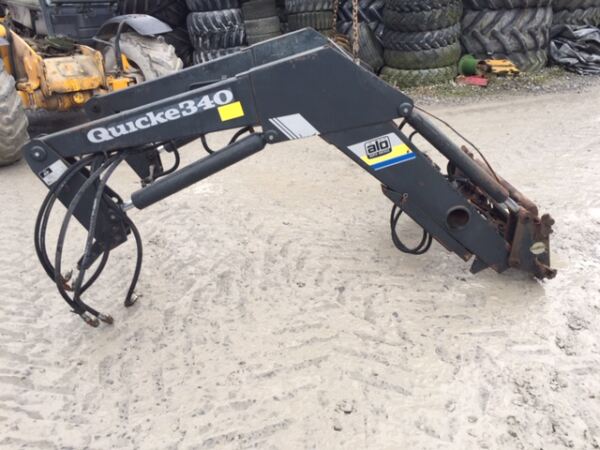 Quicke US 340 Loader - Products - Gribben Tractors